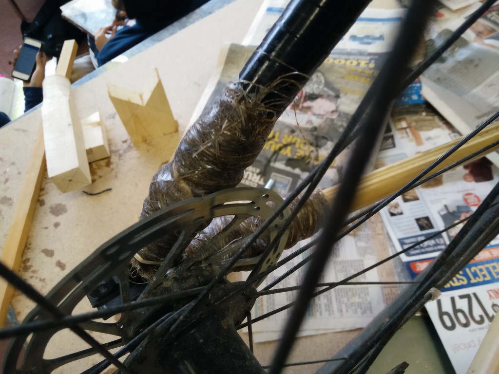 Bamboo Bike – Wrapping with Hemp Fiber and Epoxy – J. Spence – Science