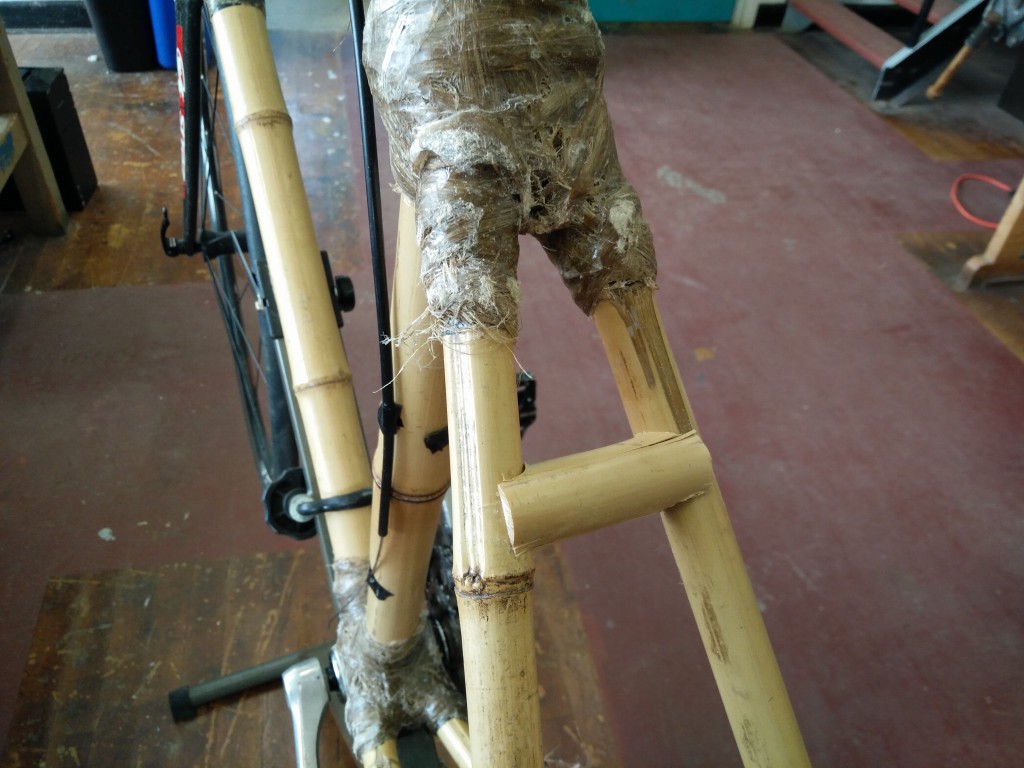 Bamboo Bike – Wrapping with Hemp Fiber and Epoxy – J. Spence – Science